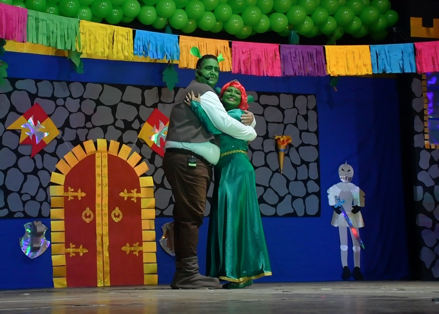 C E I Luis Eduardo Henríquez Presentó Show Musical De La Película