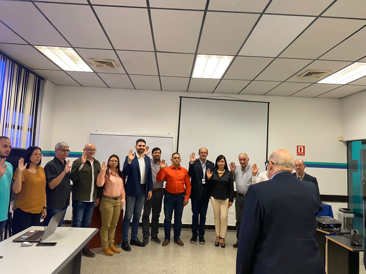 Juramentada nueva junta directiva de CAPEMIAC - FMUC 104,5 ...