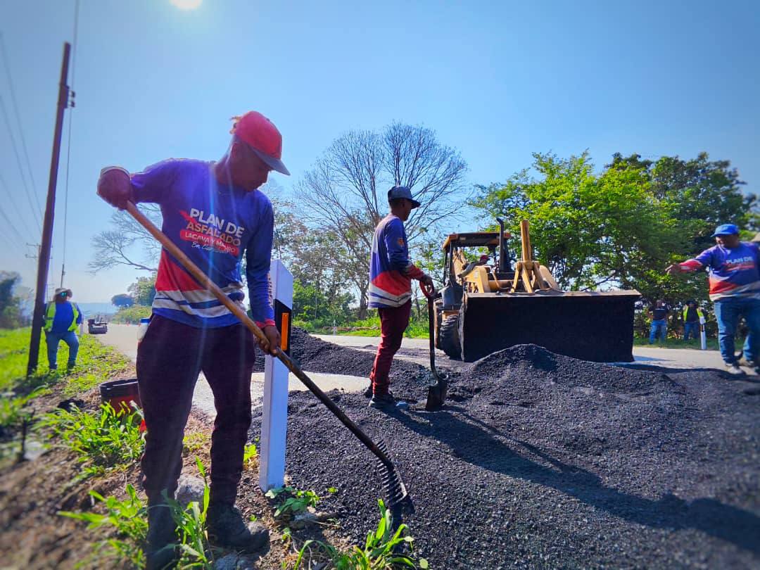 Gobierno de Carabobo inició asfaltado en la Troncal 11 para fortalecer la conectividad en el eje ...